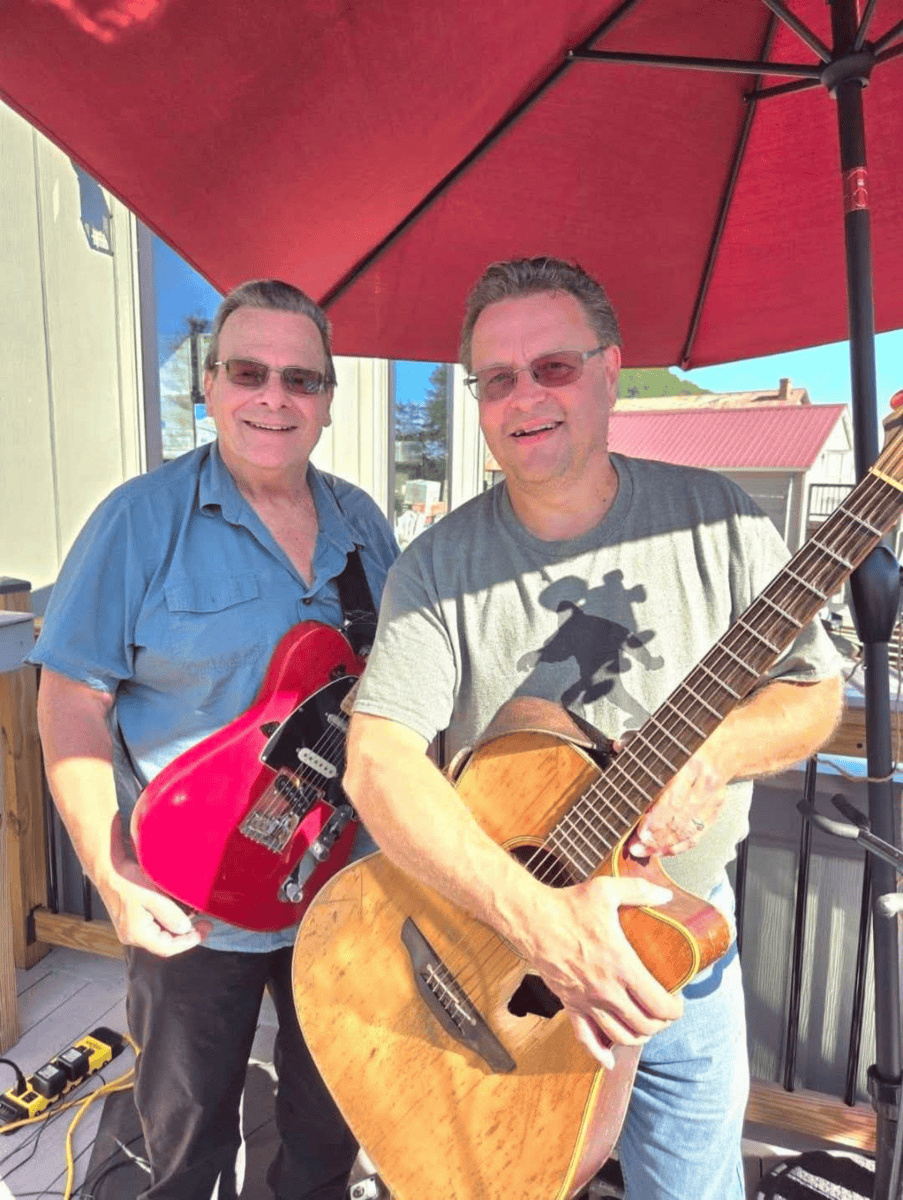 Bruce Greenwood and Virgil @ The Lily Pad